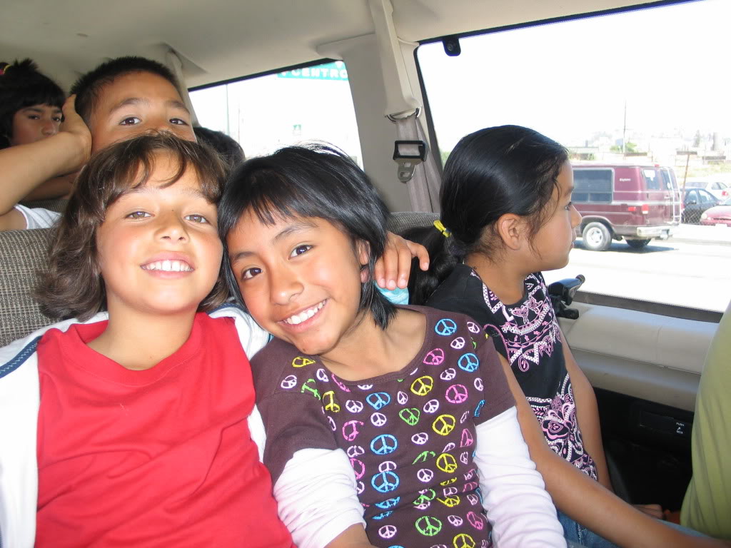 New Shoes for 90 Children in Tijuana Orphanage – The Mexico Report